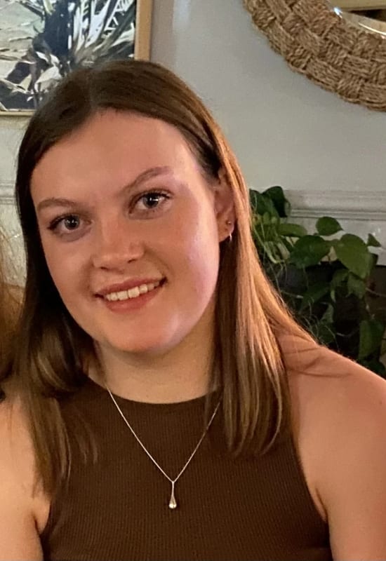 Leah (21) - Looking in New Lambton, Mayfield East, A... | Flatmates.com.au