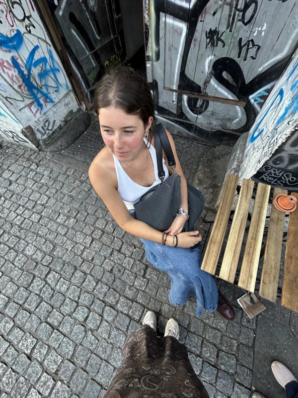 sofia (21) - Looking in West End, South Brisbane, Sa... | Flatmates.com.au