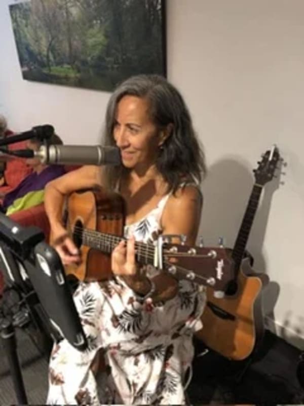 Loata (59) - Looking in Broadbeach, Surfers Paradise... | Flatmates.com.au