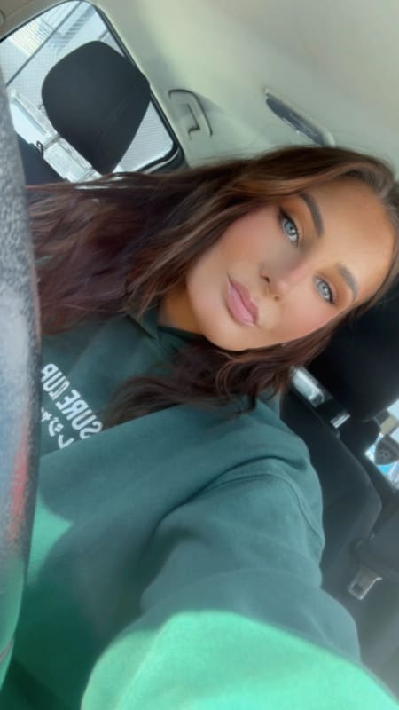 Amanda (25) - Looking in Redcliffe, North Lakes, Ked... | Flatmates.com.au