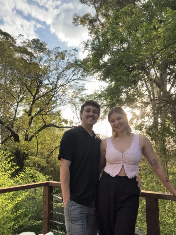 James (26) and Jess (26) - Looking in Karalee, Karan... | Flatmates.com.au