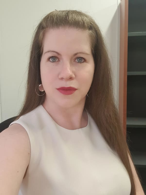 Emma (32) - Looking in Seaford, Salisbury, Paralowie... | Flatmates.com.au