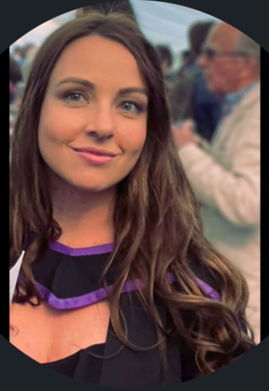 Christie (32) - Looking in Turner, Braddon, Barton, ... | Flatmates.com.au