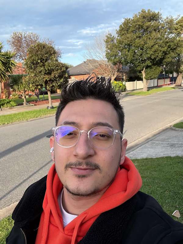 Alp Eren (25) - Looking in Yarraville, Melbourne, Co... | Flatmates.com.au
