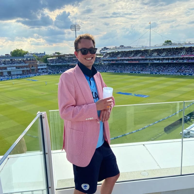 Charlie (29) - Looking in Bondi Junction, Waterloo, ... | Flatmates.com.au