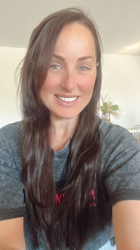 Emma (38) - Looking in Mackay | Flatmates.com.au
