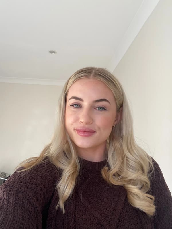 Sarah (27) - Looking in Semaphore, Adelaide, Seaclif... | Flatmates.com.au