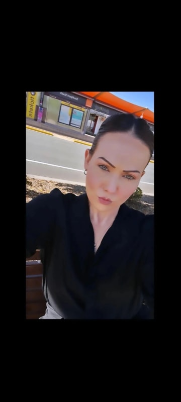 Kate (31) - Looking in Southport, Runaway Bay, Labra... | Flatmates.com.au