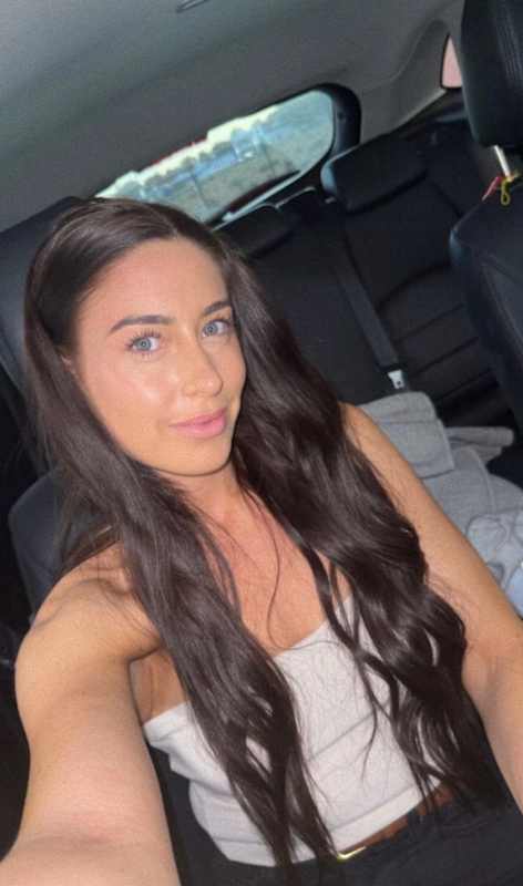 Courtney (30) - Looking in Port Melbourne, Carlton, ... | Flatmates.com.au