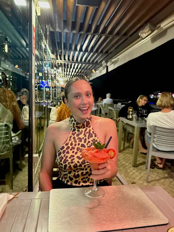 Tayla-Jane (25) - Looking in Highgate Hill, South Br... | Flatmates.com.au