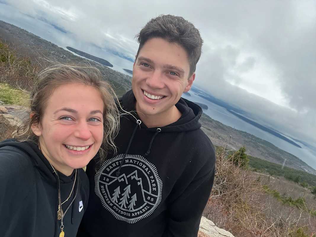 Alyssa (22) and Nick (22) - Looking in Subiaco, Leed... | Flatmates.com.au