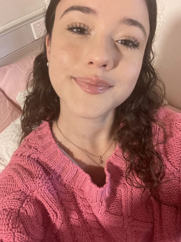 Lilli (20) and Jacob (20) - Looking in Mudjimba, Bud... | Flatmates.com.au