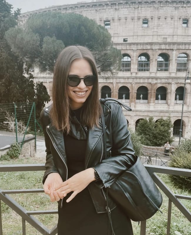 Anna (34) - Looking in Zetland, Redfern, Potts Point... | Flatmates.com.au