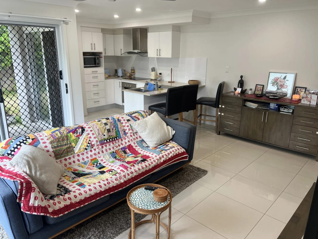 Room for Rent in Labrador, Gold Coast | $325, Unfurn... | Flatmates.com.au