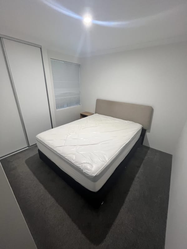 Room for Rent in Wellard, Perth | $240, Furnished, S... | Flatmates.com.au