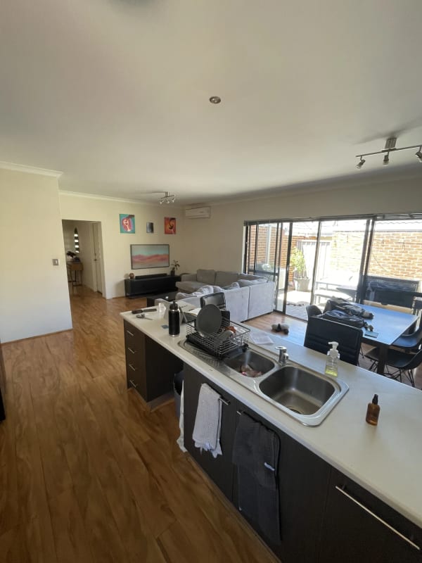 Room for Rent in Westminster, Perth | $270, Furnishe... | Flatmates.com.au