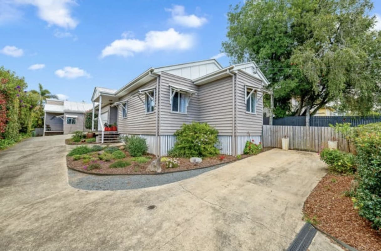 Room for Rent in Nambour, Sunshine Coast | $280, Unf... | Flatmates.com.au