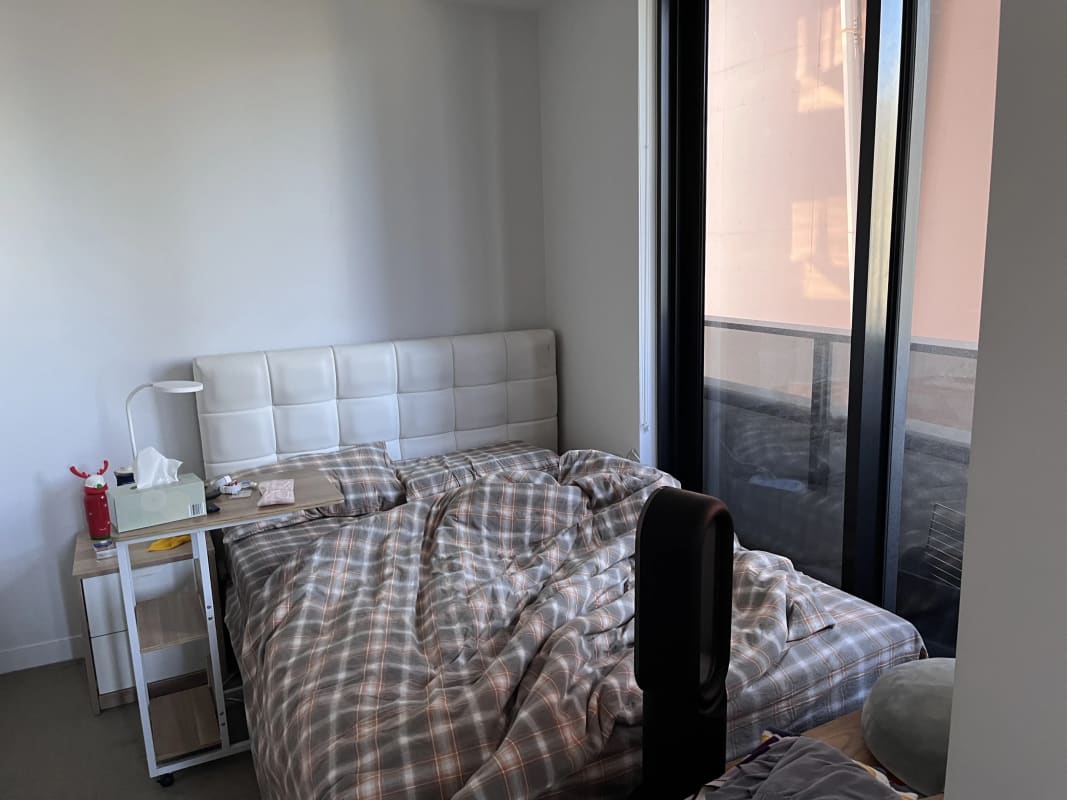 Room for Rent in Melbourne, Melbourne | $370, Furnis... | Flatmates.com.au