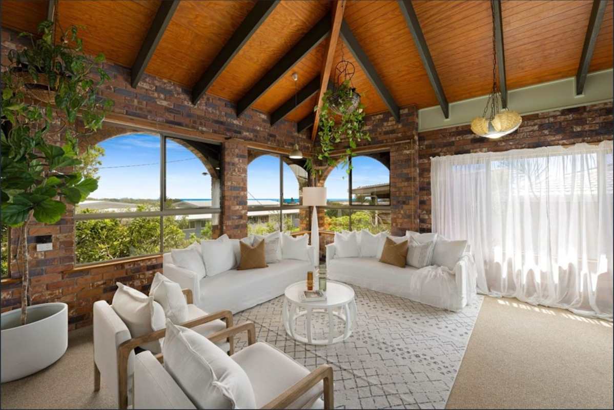 Room for Rent in Dicky Beach, Sunshine Coast | $250,... | Flatmates.com.au