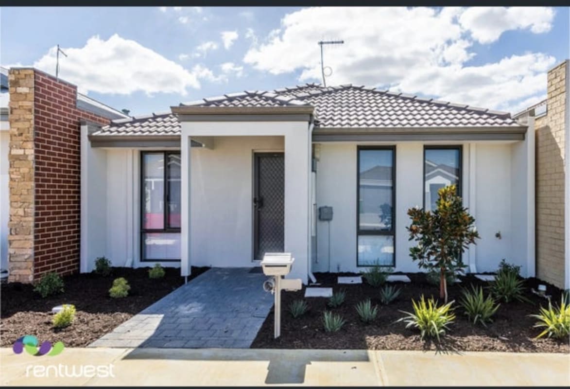 3 Rooms for Rent in Piara Waters, Perth | $280, Unfu... | Flatmates.com.au