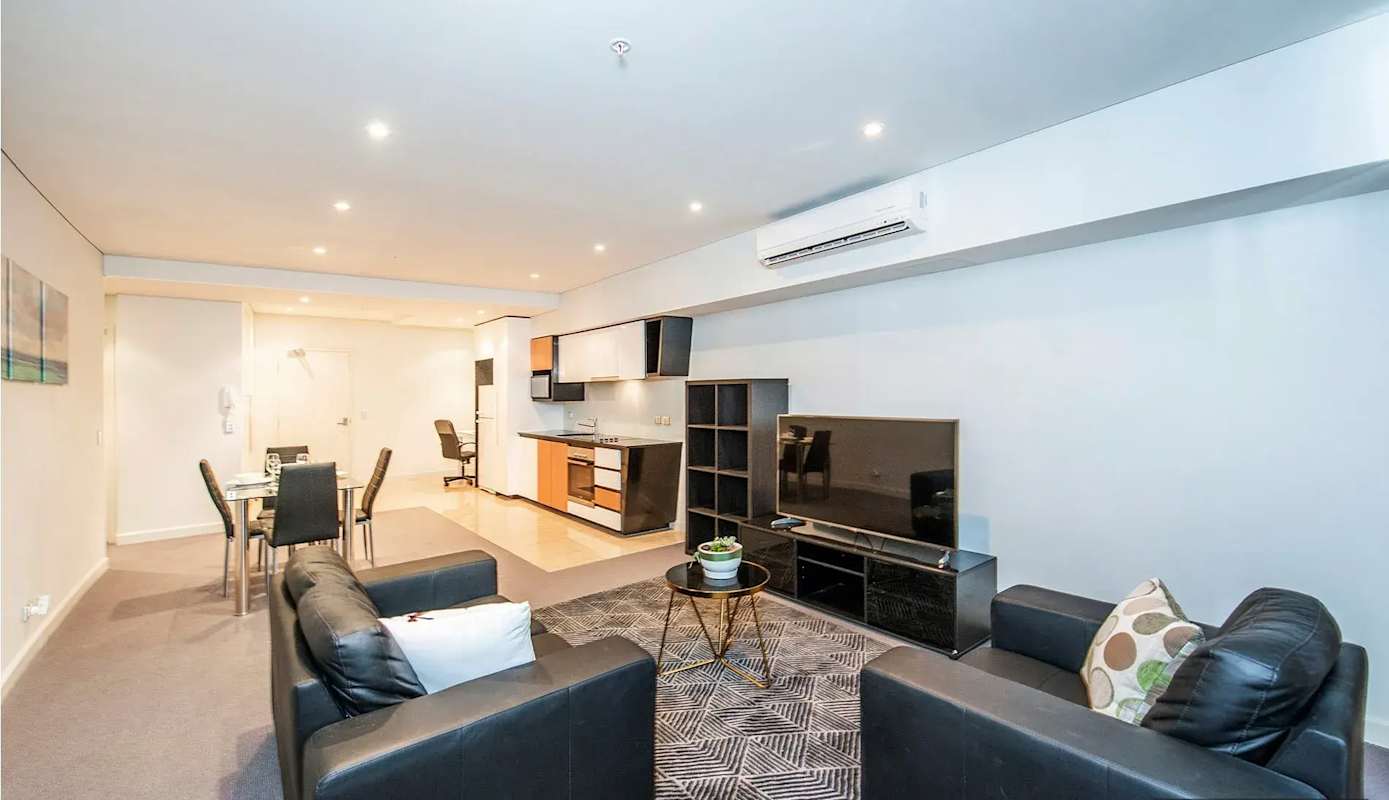 Room for Rent in Perth, Perth | $420, Furnished, Own... | Flatmates.com.au