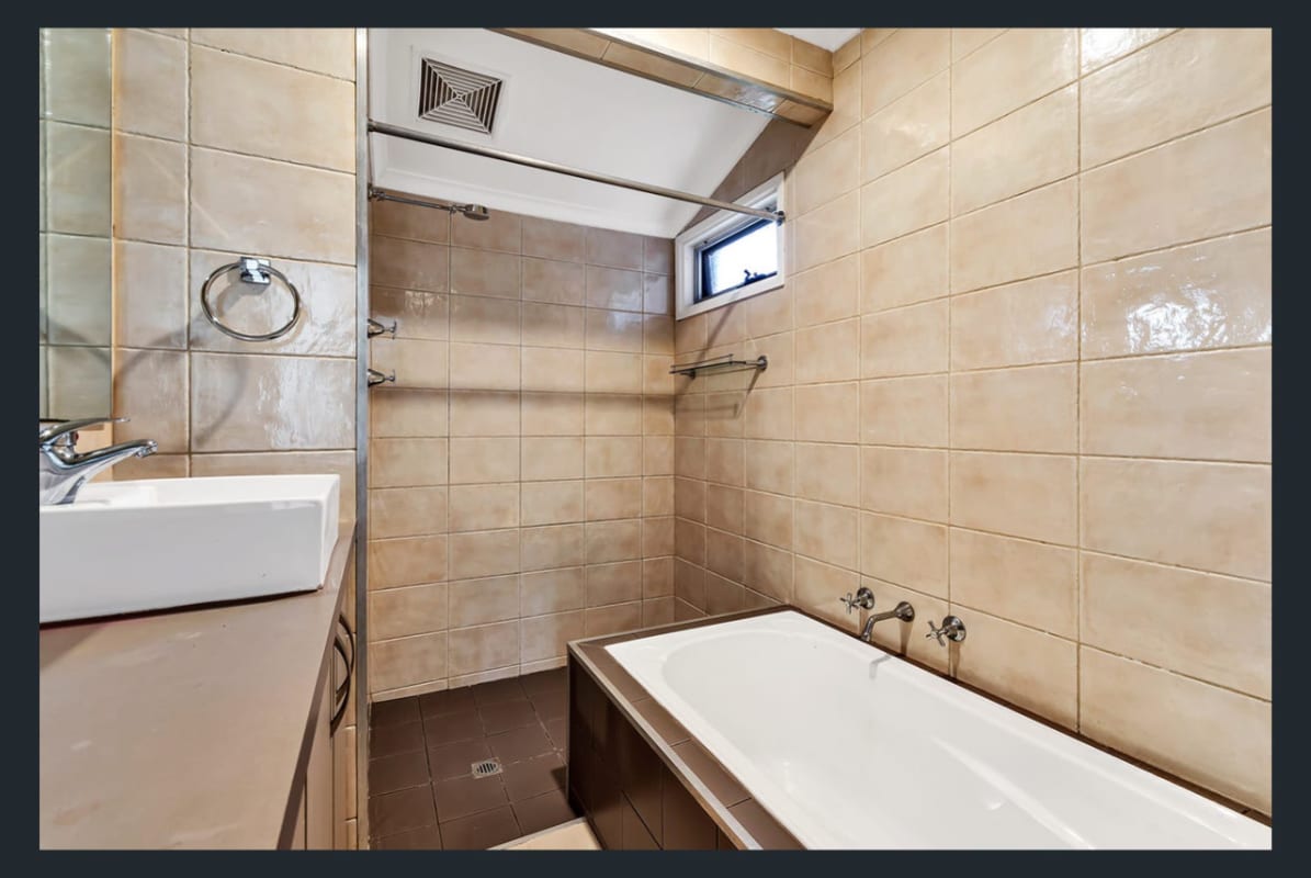 Room for Rent in Craigmore, Adelaide | $190, Unfurni... | Flatmates.com.au