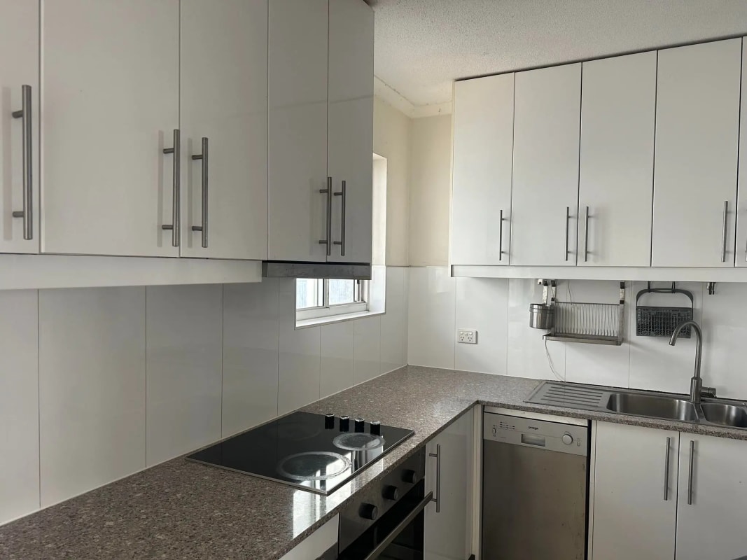 Shared Room for Rent in South Brisbane, Brisbane | $... | Flatmates.com.au