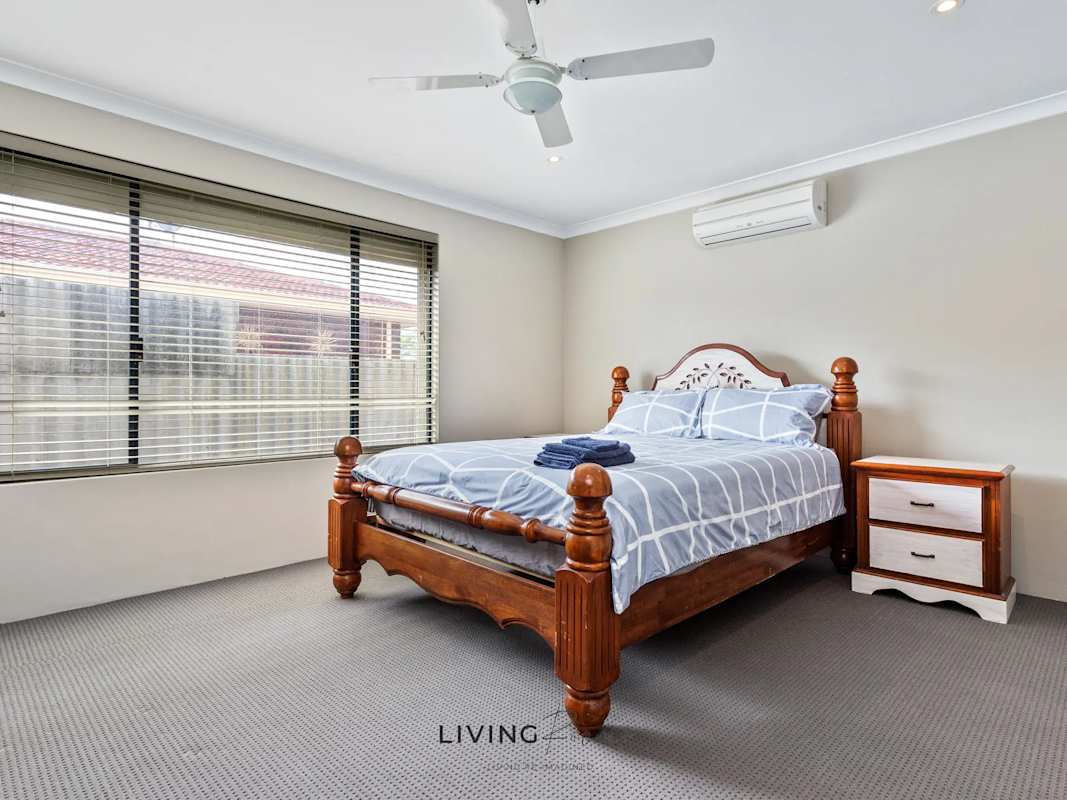 Room for Rent in Warnbro, Perth | $250, Furnished, E... | Flatmates.com.au