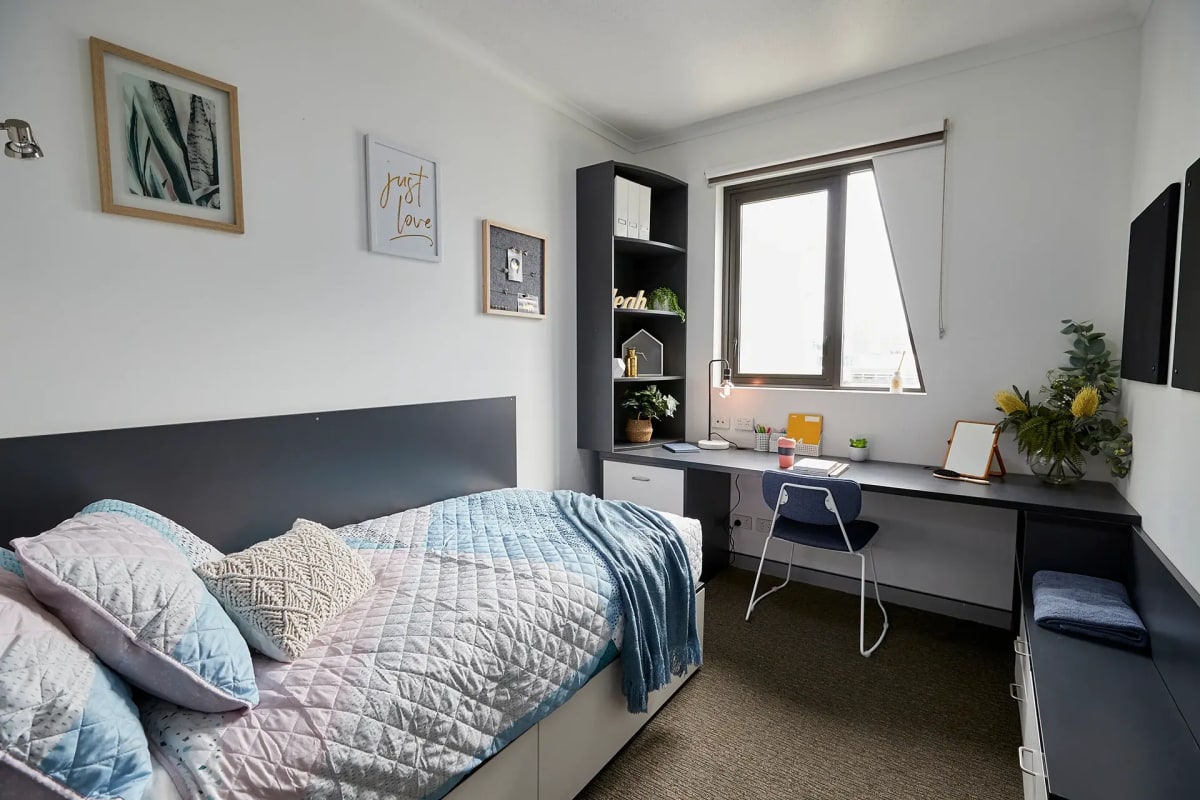 Student Accommodation for Rent in South Brisbane, Br... | Flatmates.com.au