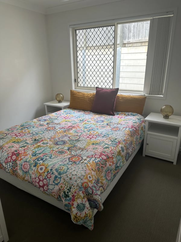 Room for Rent in Spring Mountain, Brisbane | $270, F... | Flatmates.com.au