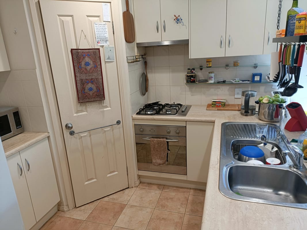 Room for Rent in Glandore, Adelaide | $220, Furnishe... | Flatmates.com.au