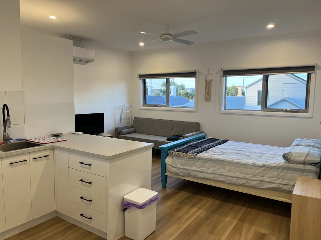 Studio for Rent in Geelong, Geelong | $350, Furnishe... | Flatmates.com.au
