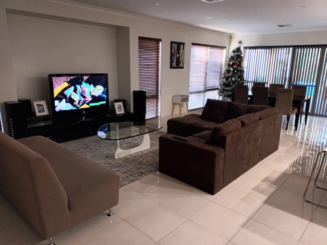 Room for Rent in South Lake, Perth | $350, Flexible ... | Flatmates.com.au