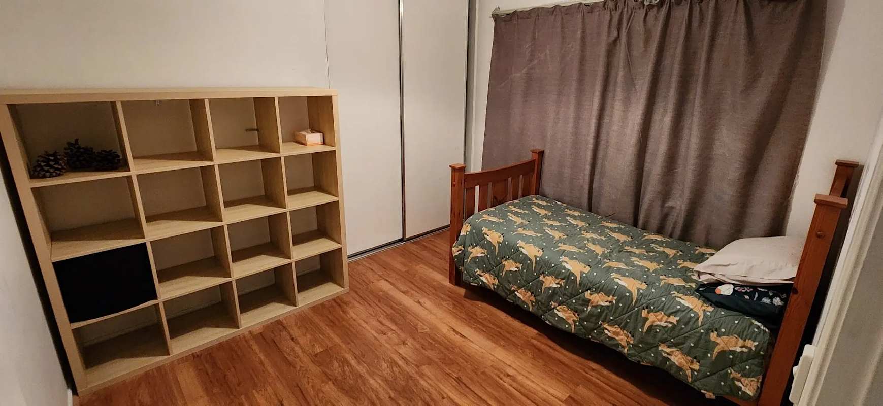 Room for Rent in Craigmore, Adelaide | $175, Furnish... | Flatmates.com.au