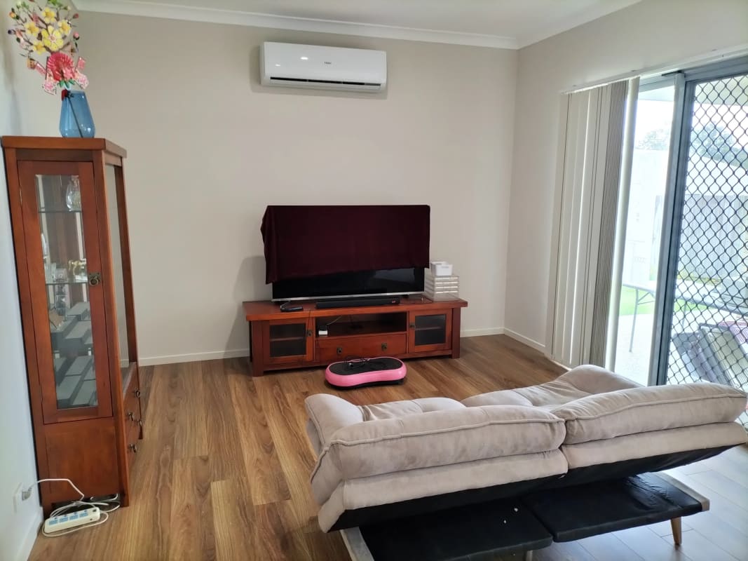 Room for Rent in Pimpama, Gold Coast | $250, Flexibl... | Flatmates.com.au