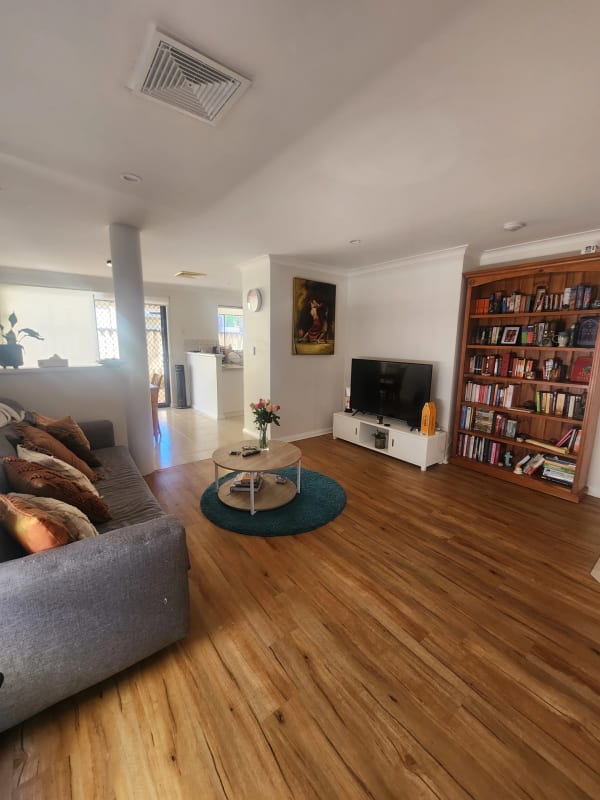 Room for Rent in Innaloo, Perth | $345, Flexible wit... | Flatmates.com.au