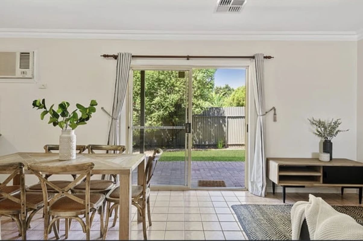 Room for Rent in Tranmere, Adelaide | $250, Furnishe... | Flatmates.com.au