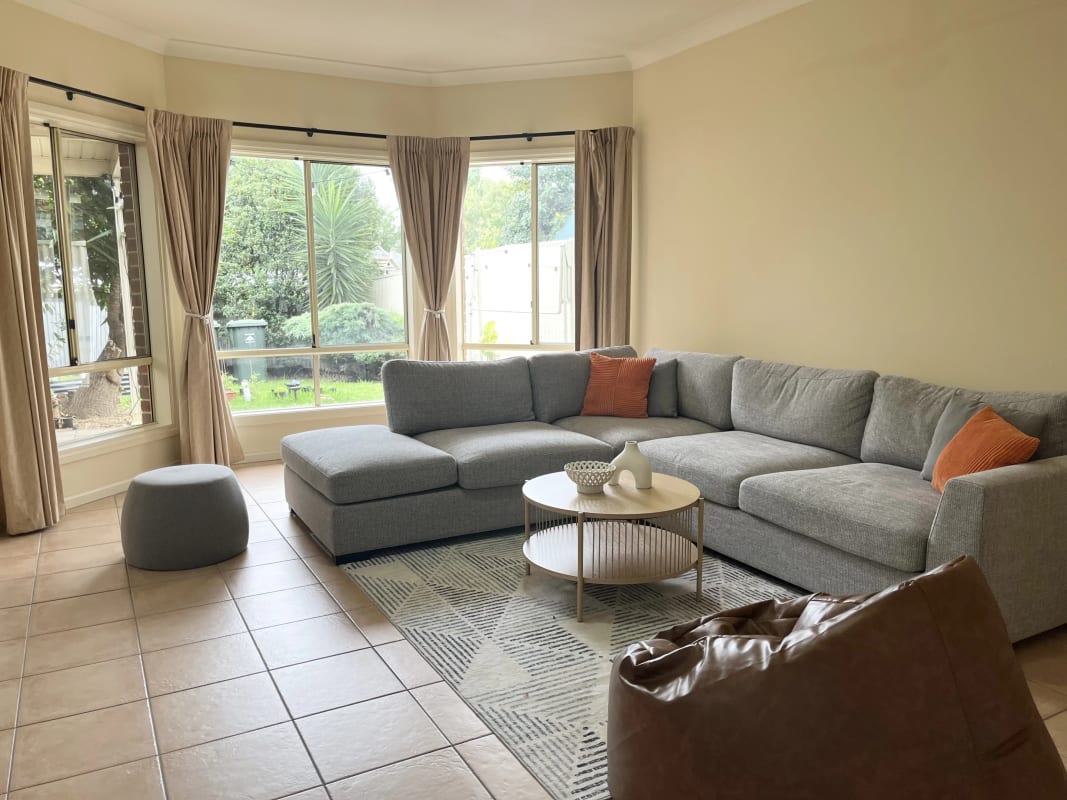 Room for Rent in Sturt, Adelaide | $180, Furnished, ... | Flatmates.com.au