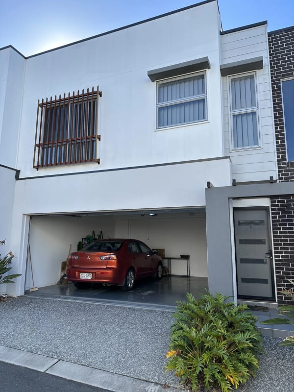 Room for Rent in Coomera, Gold Coast | $300, Unfurni... | Flatmates.com.au