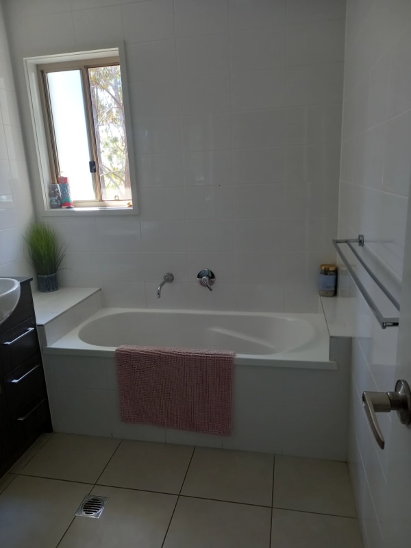 Room for Rent in Coomera, Gold Coast | $350, Furnish... | Flatmates.com.au