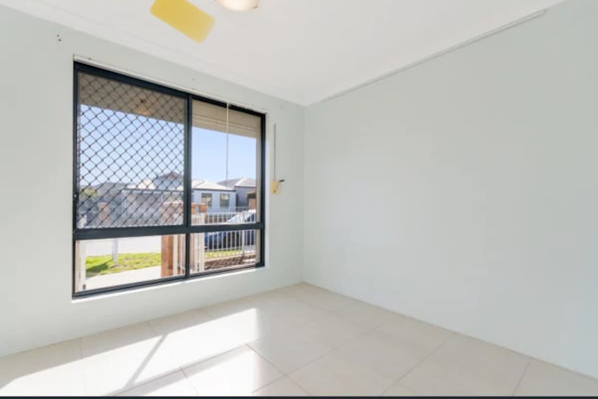 Room for Rent in Banksia Grove, Perth | $250, Furnis... | Flatmates.com.au