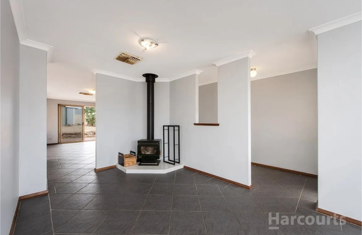 Room for Rent in Halls Head, Perth | $300, Unfurnish... | Flatmates.com.au