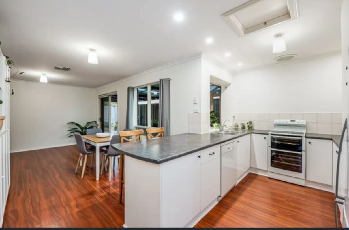 Room for Rent in Littlehampton, Adelaide | $180, Fle... | Flatmates.com.au