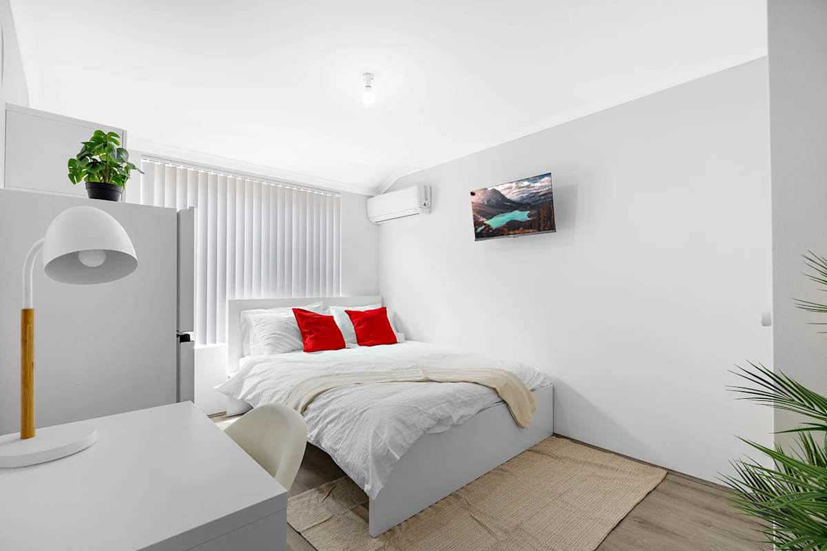 Room for Rent in Ashby, Perth | $370, Furnished, Ens... | Flatmates.com.au