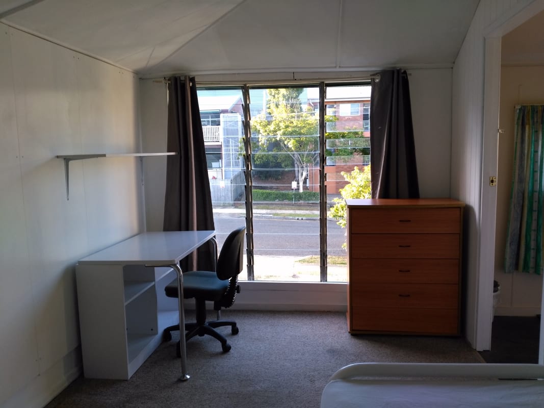 Room for Rent in South Brisbane, Brisbane | $280, Fu... | Flatmates.com.au